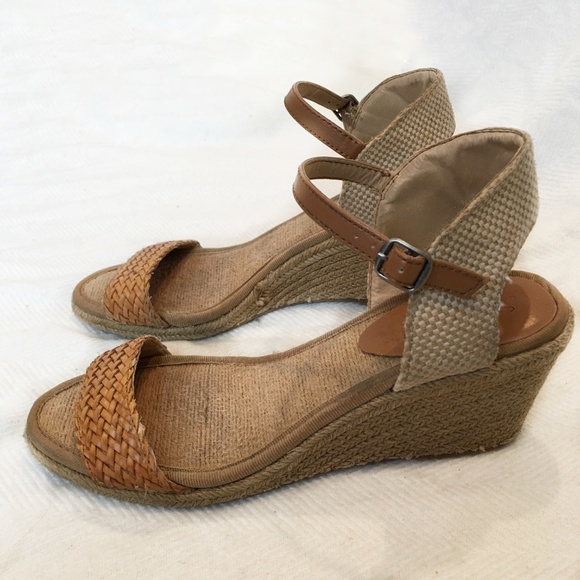 Lucky Brand | Shoes | Luckybrand Ankle Strap Open Toes Wedges Cork 7m ...